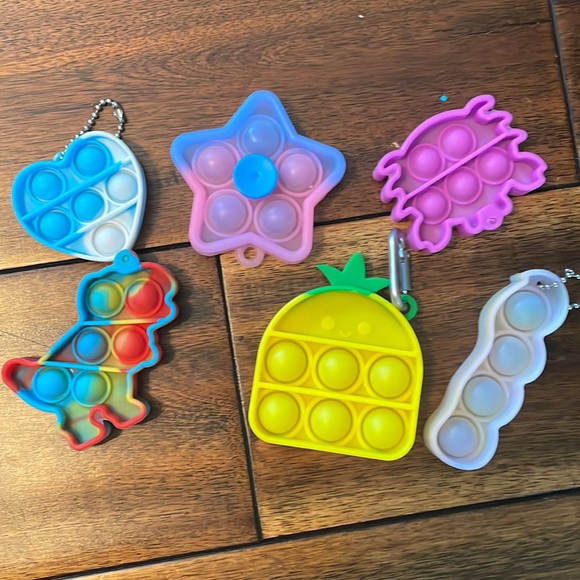 Toys | 6 Pack Of Mini Pop Its | Poshmark
